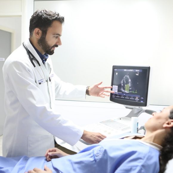 About - Dr. Nikos Karpettas